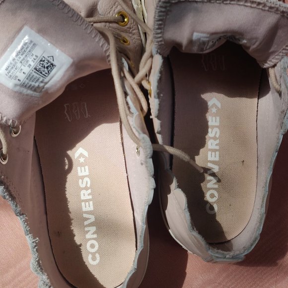 Converse | Shoes | Converse Chuck Taylor All Star Leather Scalloped ...